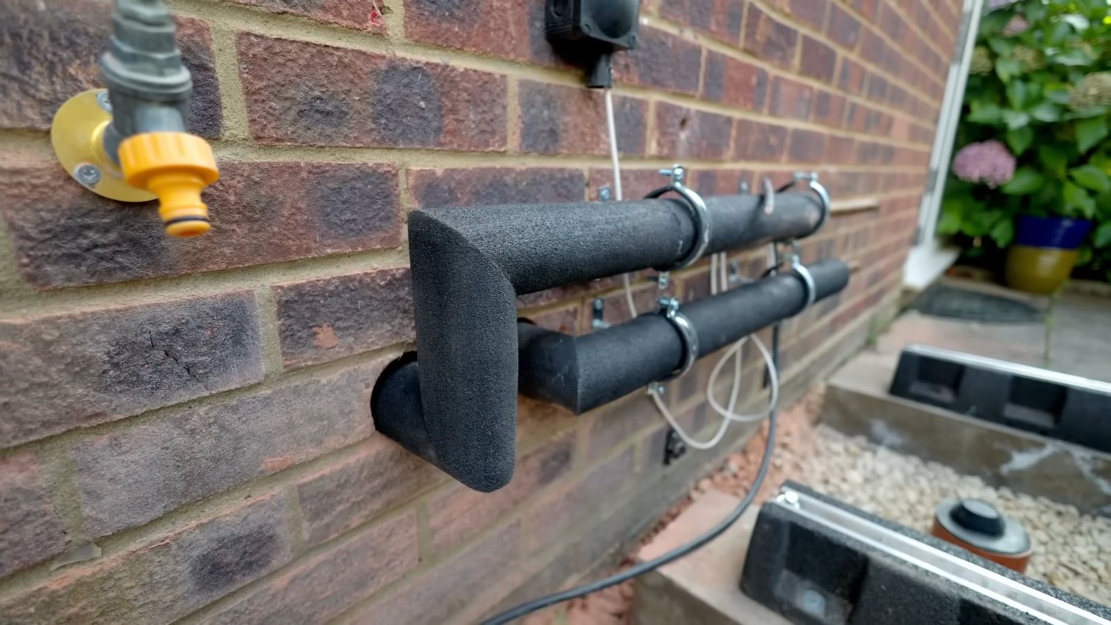 Seal the Deal: Don’t Let Your Heat Pump Leak Energy | Renewable Heating Hub